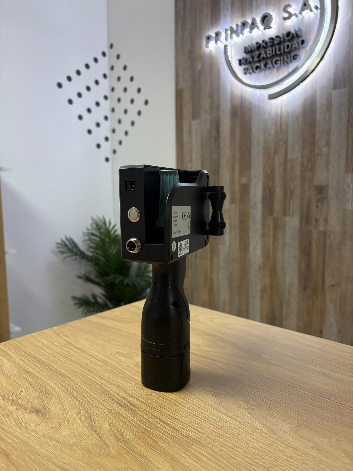 CODIFICADORA, LOTEADORA, FECHADORA XP25 – Prinpaq